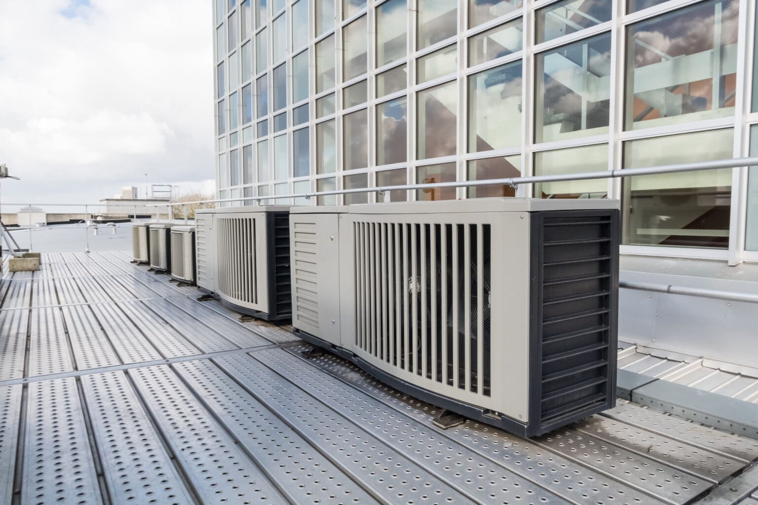 Differences between commercial HVAC and residential systems